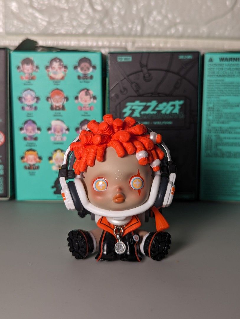 POPMART Skull Panda City of Night Scroll Delivery, Hobbies & Toys, Toys ...