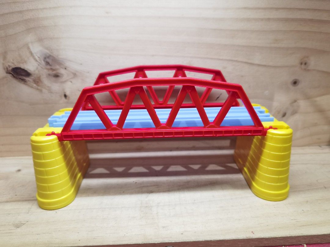 Takara Tomy Electric Motorised Train Bridge System set 03/24 B, Hobbies ...