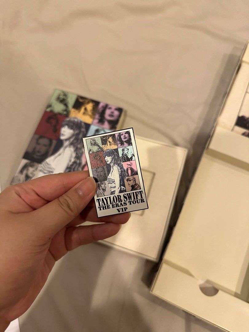 TAYLOR SWIFT - VIP Eras Tour box, Hobbies & Toys, Memorabilia ...