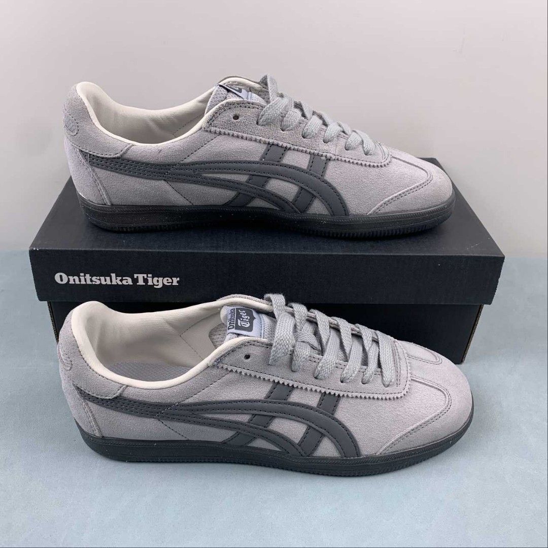 Asics Tokuten (1183A907-021) Unisex pre order, Fesyen Pria, Sepatu ...