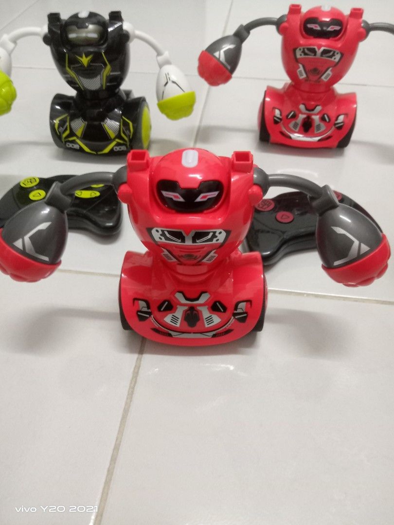 Boxing RC Robot, Hobbies & Toys, Toys & Games on Carousell