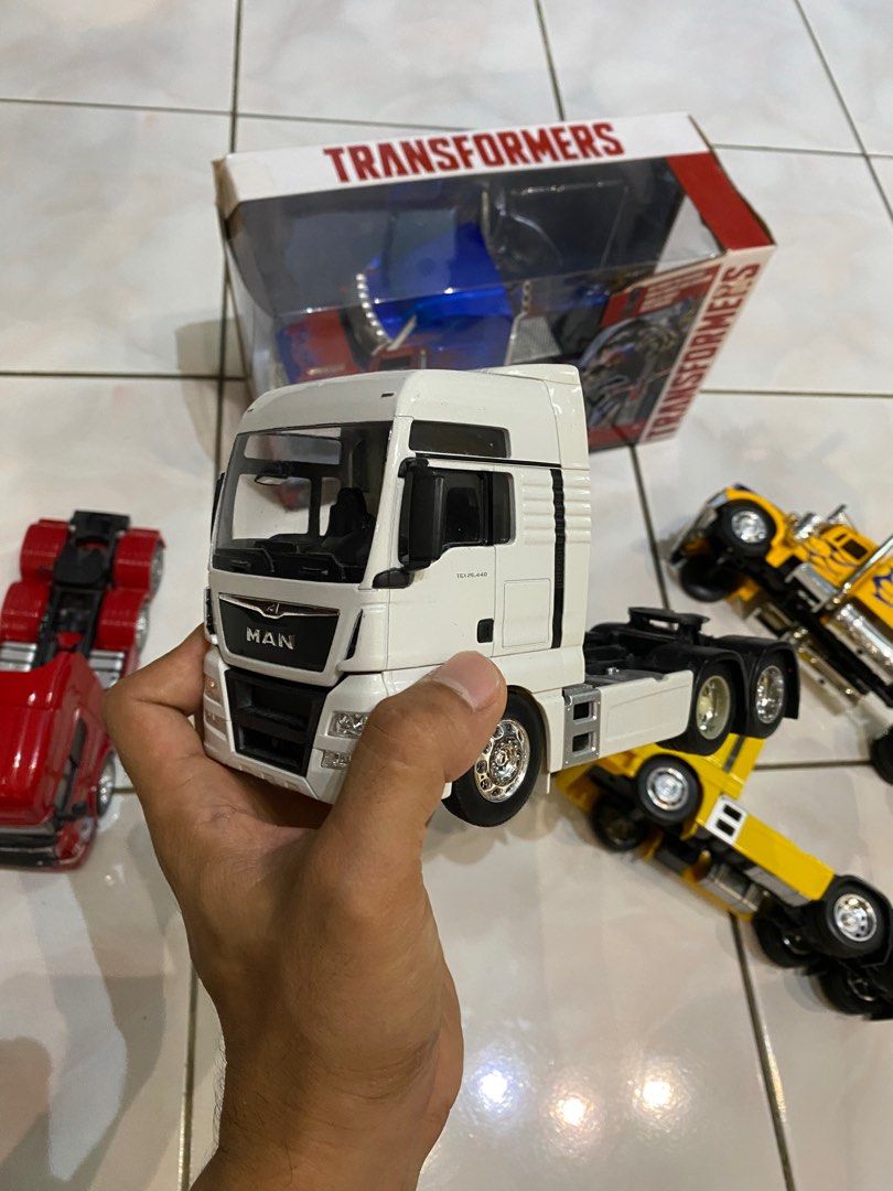 Diecast Truck Lorry Combo, Hobbies & Toys, Collectibles & Memorabilia ...