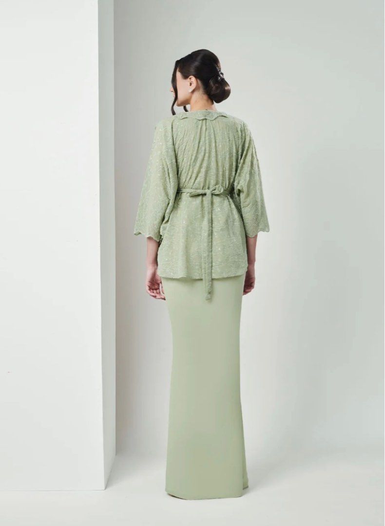 [FOR RENT] QISZAR TIMELESS RAYA 2024 LUCY LUXE IN SAGE GREEN, Women's ...