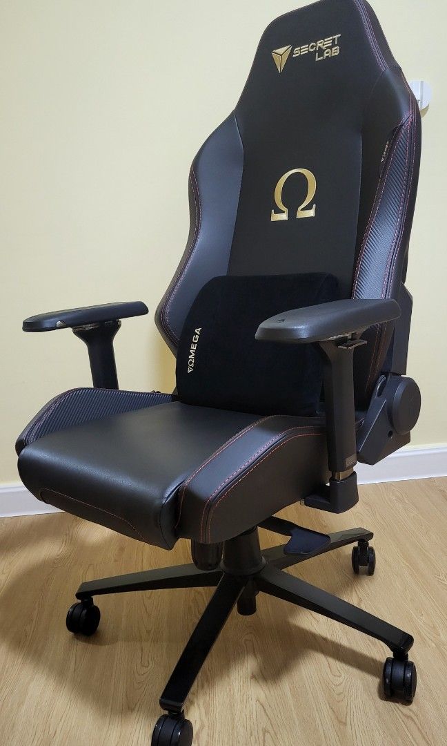 Kerusi Gaming / Pejabat Secretlab, Furniture & Home Living, Furniture ...
