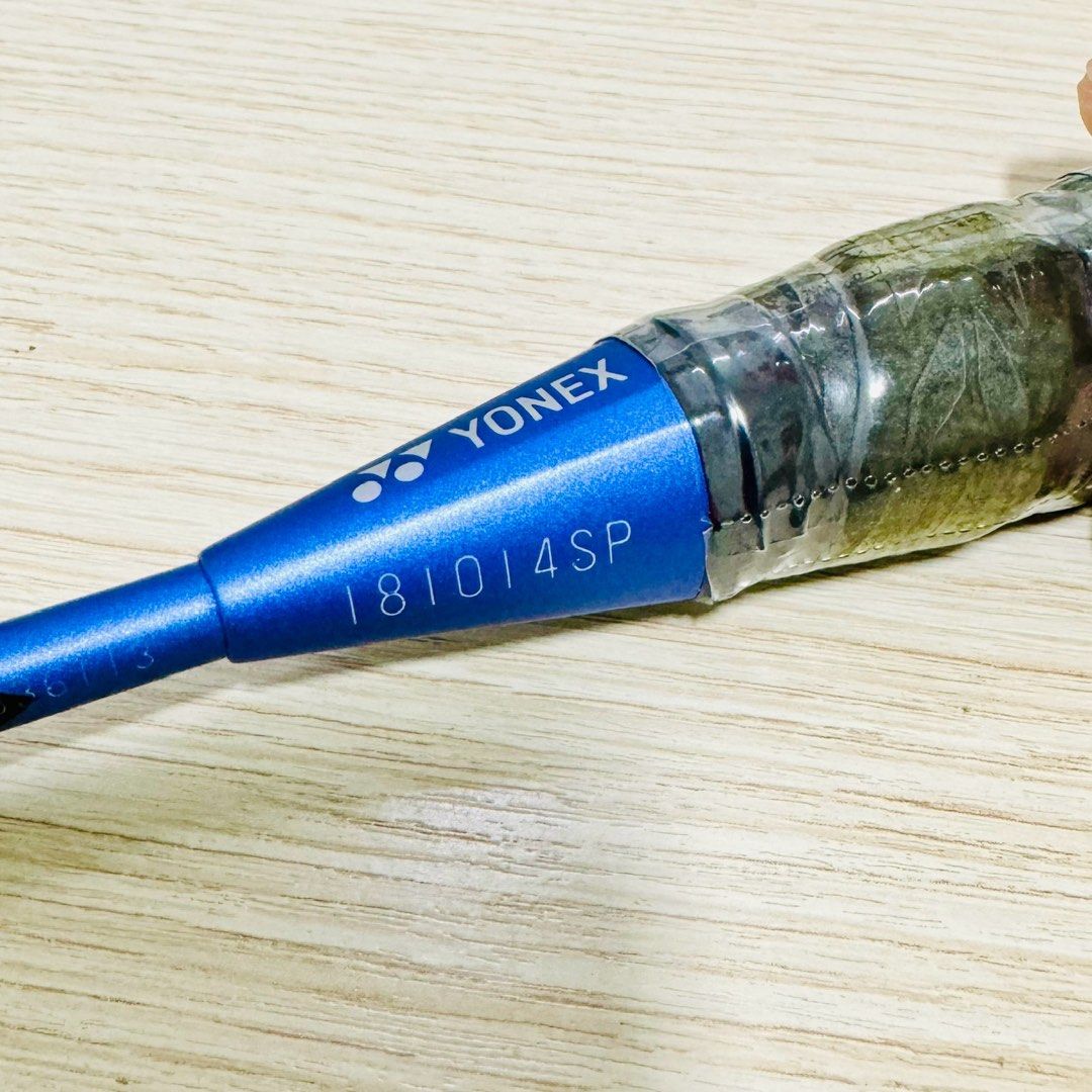 [Bundle] Brand New Yonex Duora 10 LCW Lee Chong Wei 3U G5 Badminton Racket + Duora Racquet Cover ...