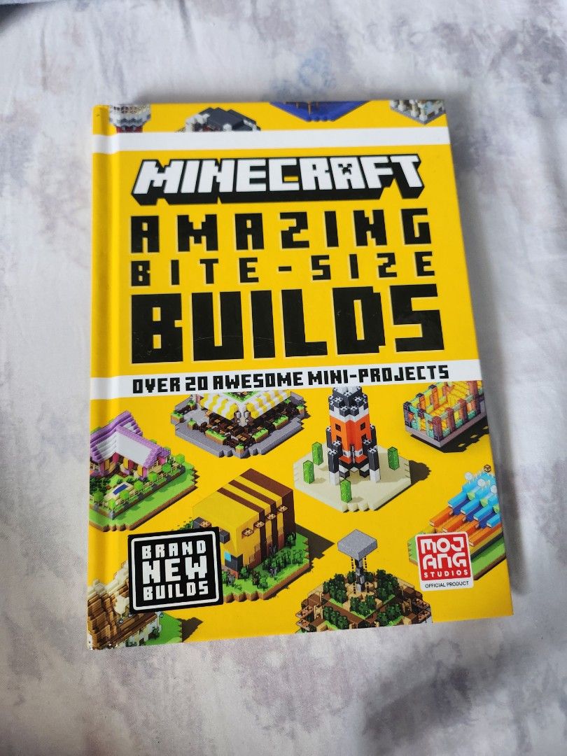 Minecraft bite size builds book, Hobbies & Toys, Books & Magazines ...