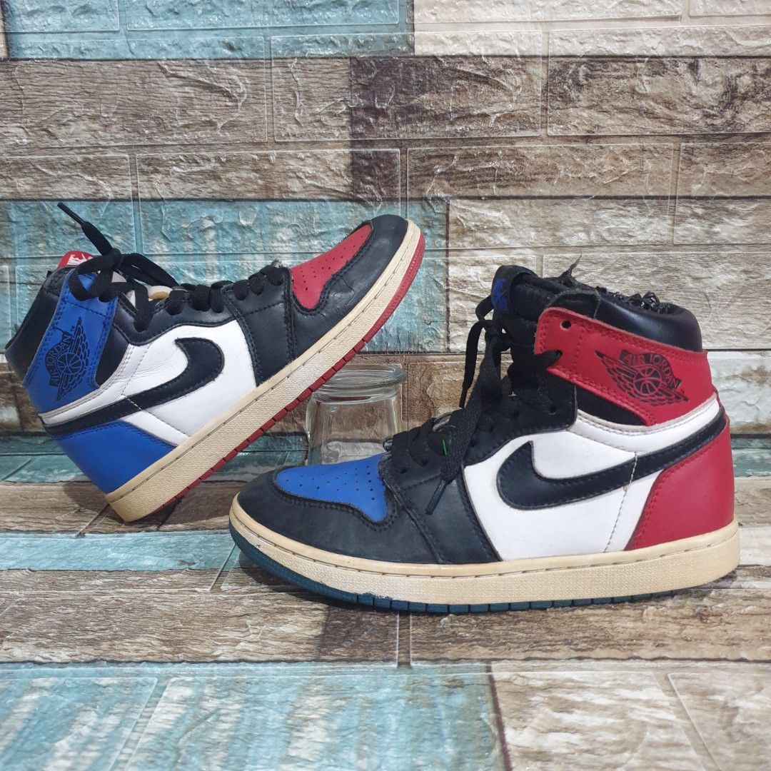 Nike AIR JORDAN 1 HIGH OG RETRO TOP 3, Fesyen Pria, Sepatu , Sneakers ...
