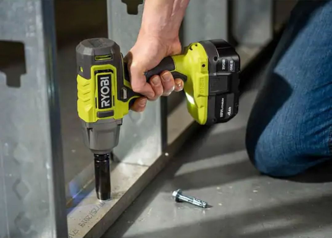 Ryobi PCL265K1 18V Cordless 1/2 in. Impact Wrench Kit (375 ft-lbs) with ...