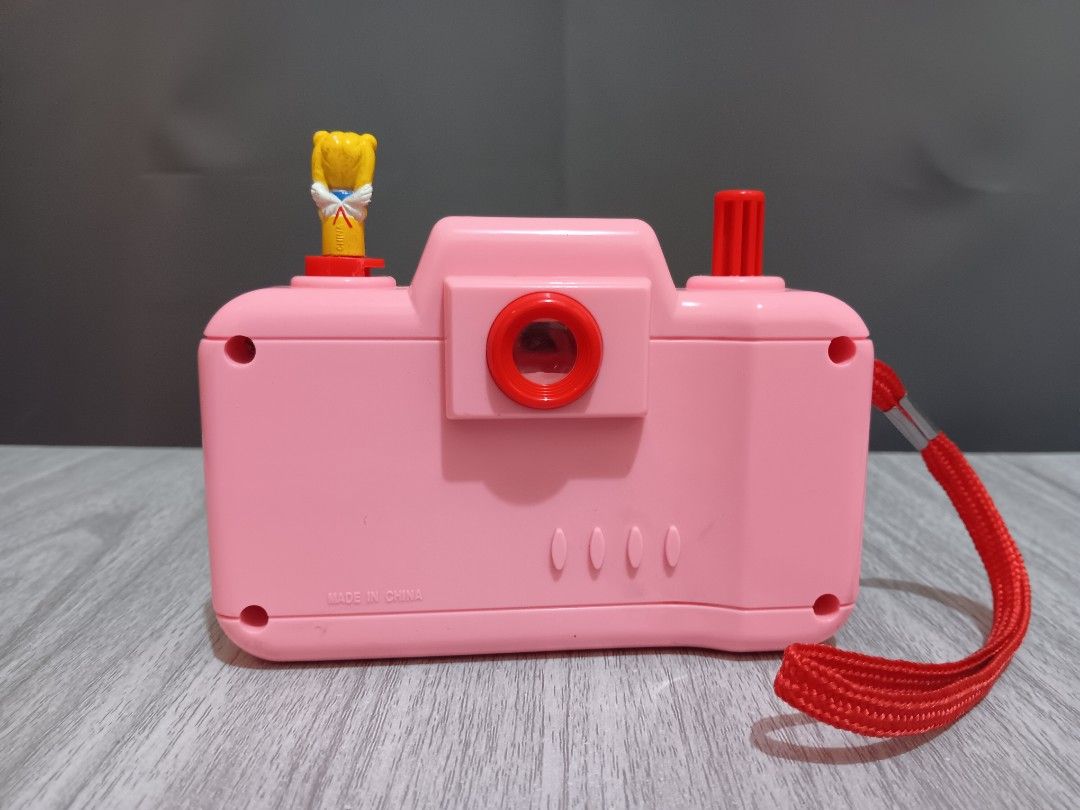 Sailor Moon & Hello Kitty Camera, Hobbies & Toys, Memorabilia ...