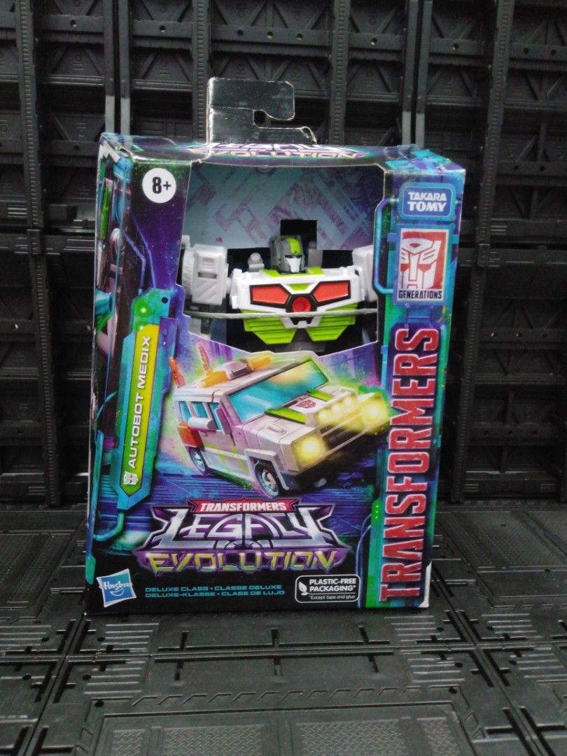 Transformers Legacy Evolution Autobot Medix, Hobbies & Toys, Toys ...