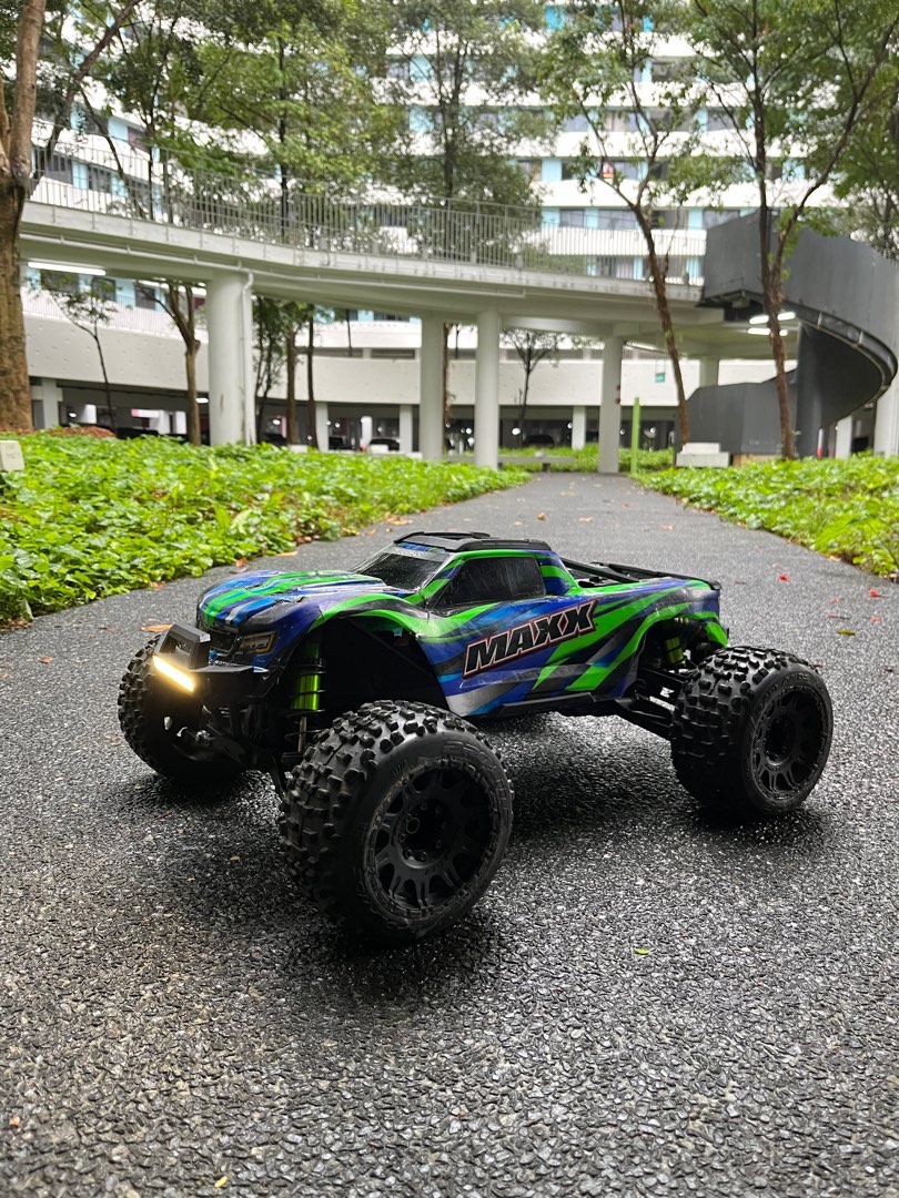 Traxxas Maxx v2 Widemaxx, Hobbies & Toys, Toys & Games on Carousell