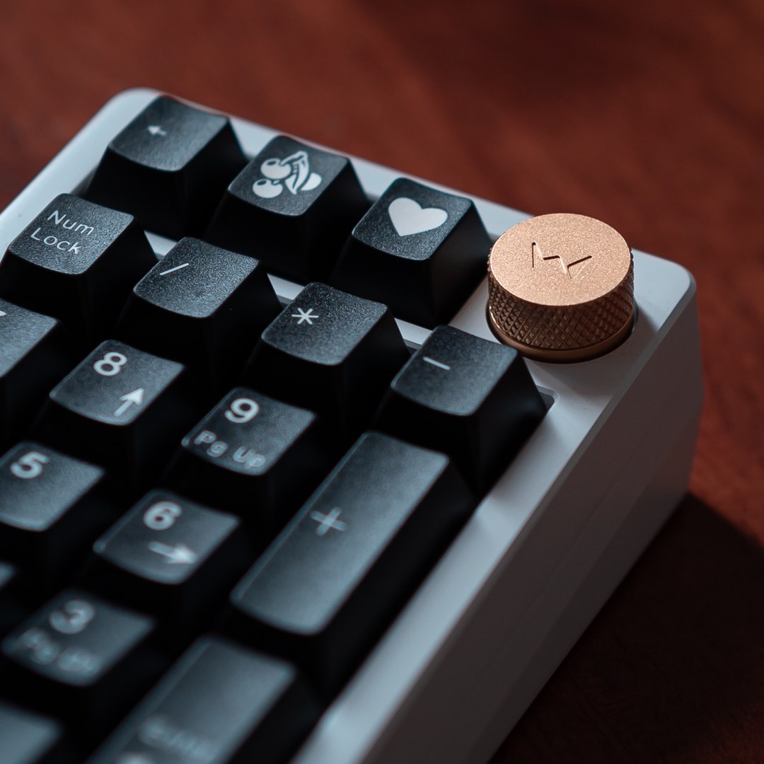 Wuque Studio Mammoth20 Pad Custom Keypad, Computers & Tech, Parts ...