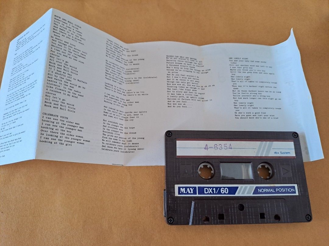 1985 Billboard Hot 100 cassette tape, Hobbies & Toys, Music & Media ...