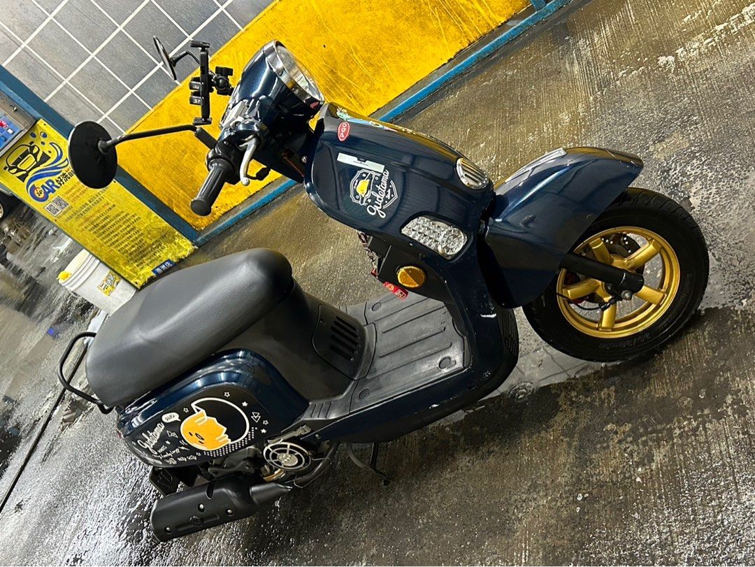 廠牌 : 摩特動力 PGO 】 【 車型 : J-BUBU 125 雙碟煞跑車特仕版 】 【 年份 : 2017 年 11 月出廠 】, 機車, 二手機車在旋轉拍賣