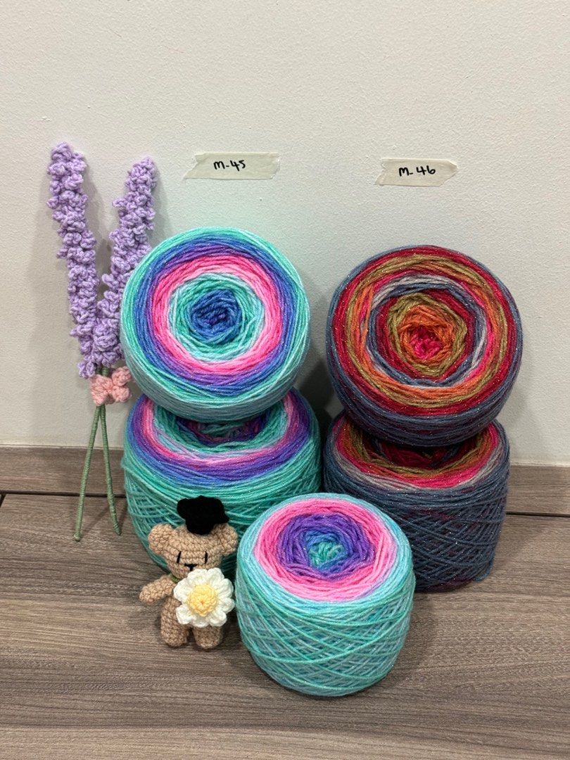 Acrylic Sparkle Cake Yarn. Mandala lion brand, Hobbies & Toys ...