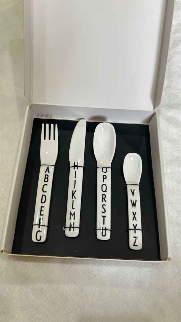 Alfabet Melamine Cutlery, Bayi & Anak, Perawatan & Makanan Anak di ...