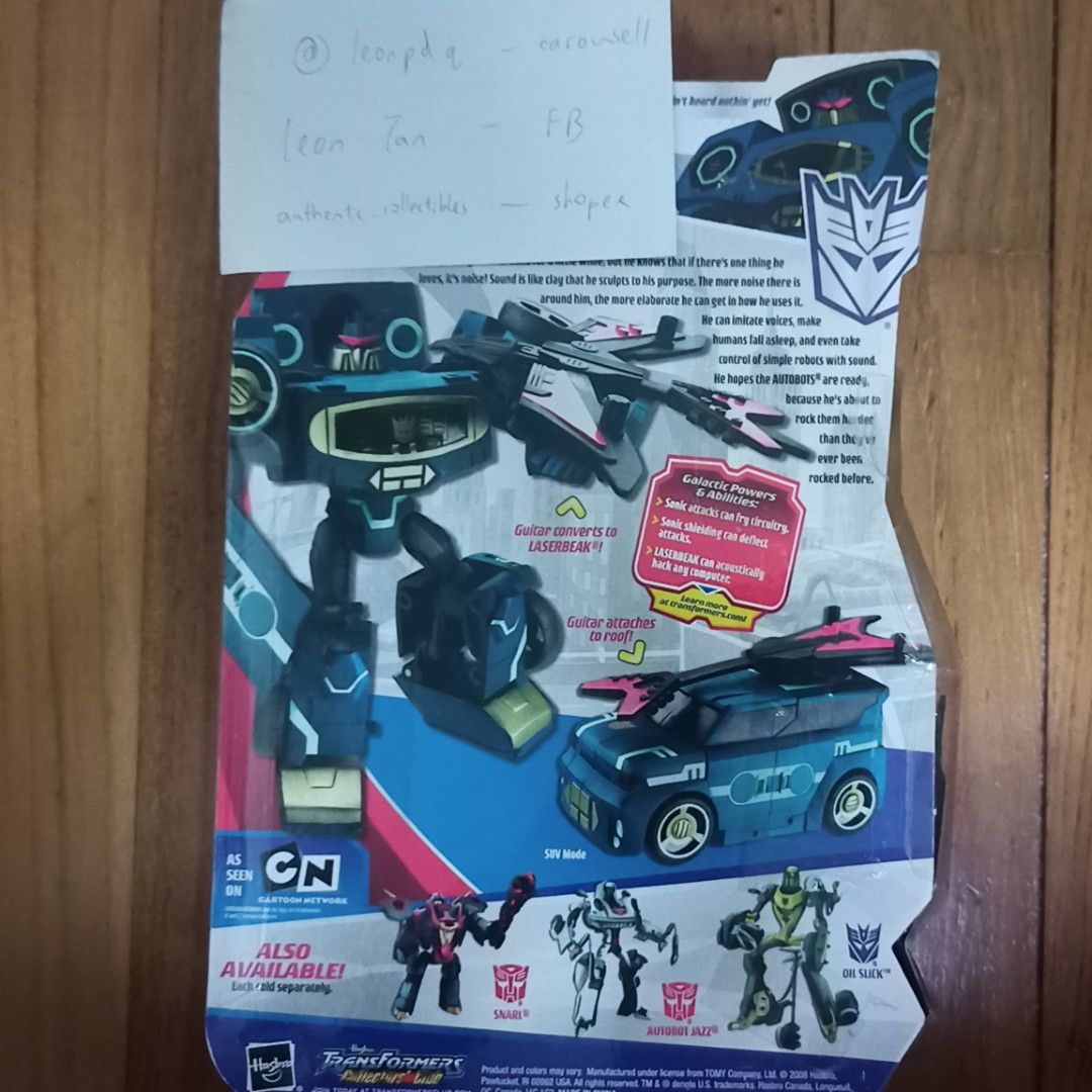 BIB Soundwave Lazerbeak TF Animated deluxe transformers toy, Hobbies ...