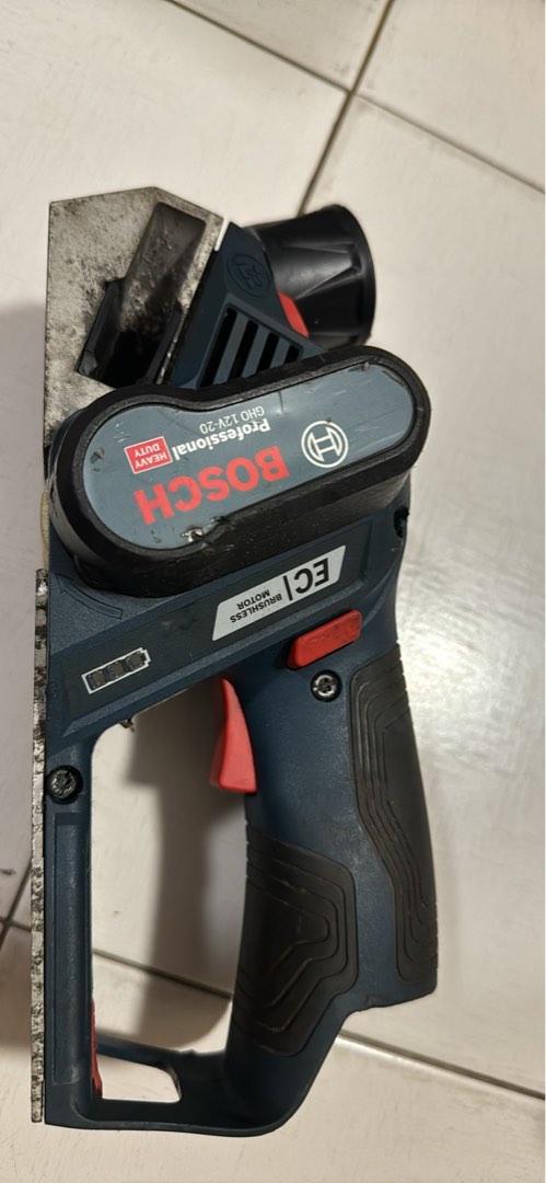 Bosch 12v brushless cordless wood planner 12v, Furniture & Home Living ...