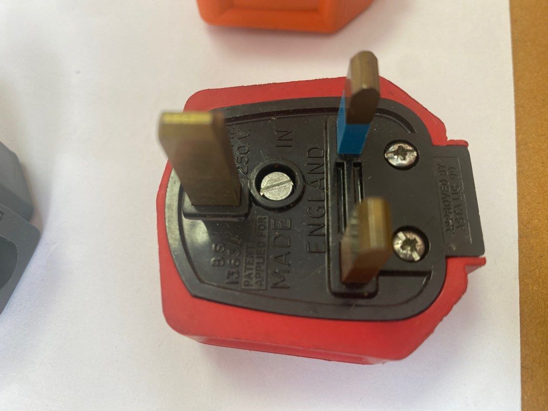 DURAPLUG 13A 蘇頭, 家庭電器, 轉插器及插頭 - Carousell