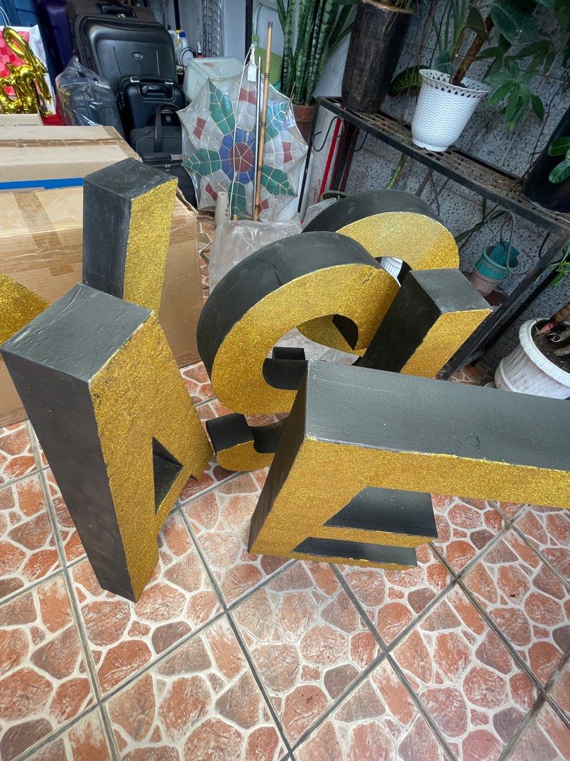 Letter Standee, Hobbies & Toys, Stationary & Craft, Occasions & Party ...
