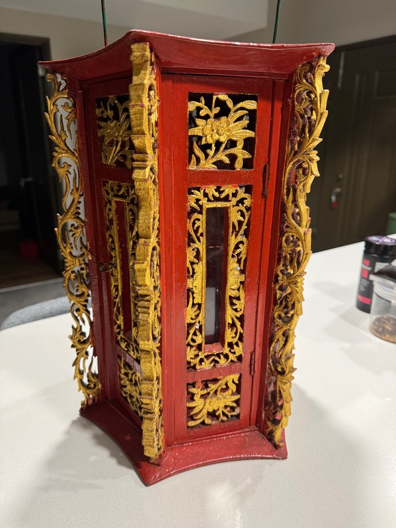 Peranakan wood lantern, Hobbies & Toys, Collectibles & Memorabilia ...