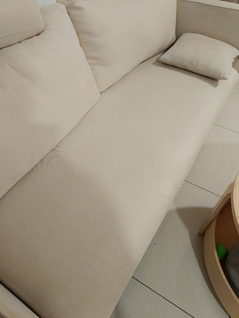 Pocket spring - 3 seater sofa, Furniture & Home Living, Furniture ...