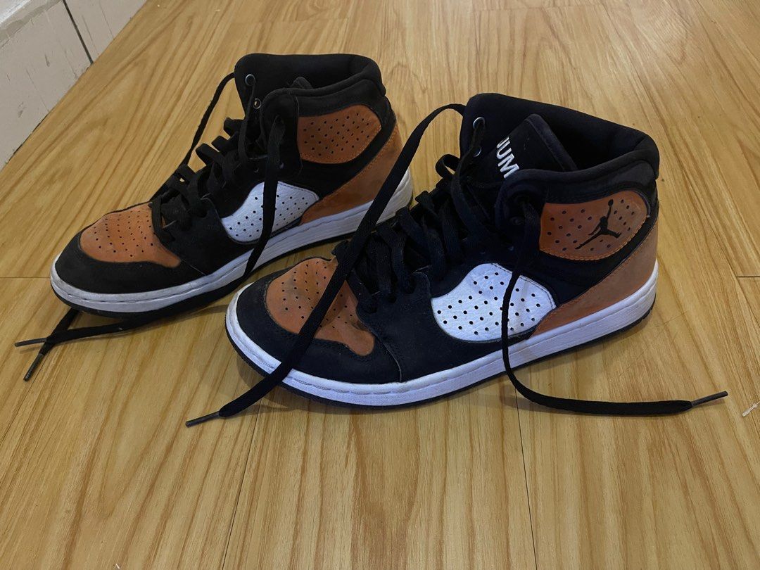 Sepatu Air jordan Aj jumpman made in vietnam ada barcode size 40 ...