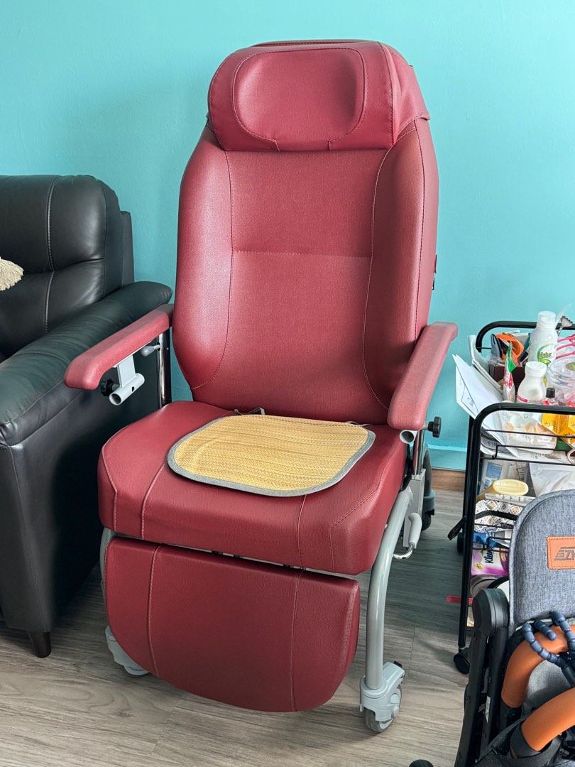 Vermeiren Normandie Luxury Relax Geriatric Chair, Health & Nutrition ...