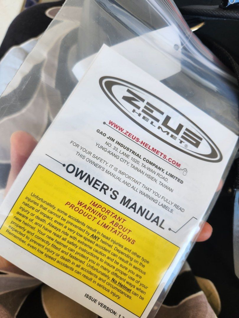 Zeus Helmet Saiz XXL, Health & Nutrition, Braces, Support & Protection ...