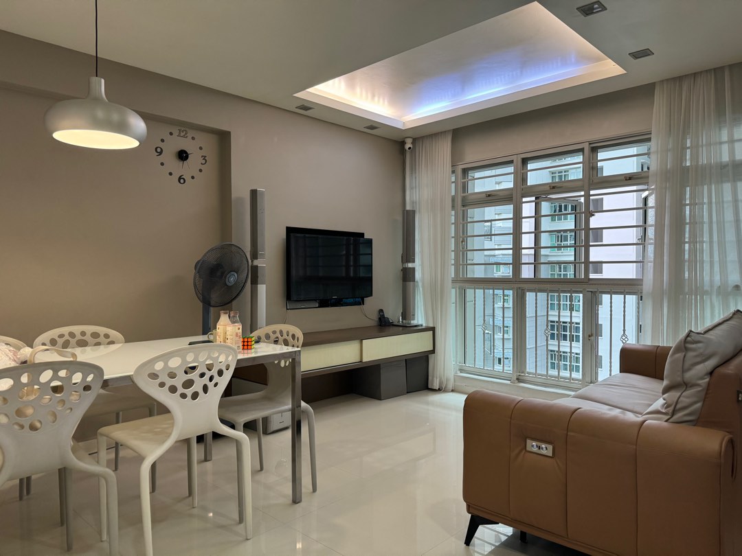 HDB Resale Flats For Sale in Singapore At Best Price | Carousell