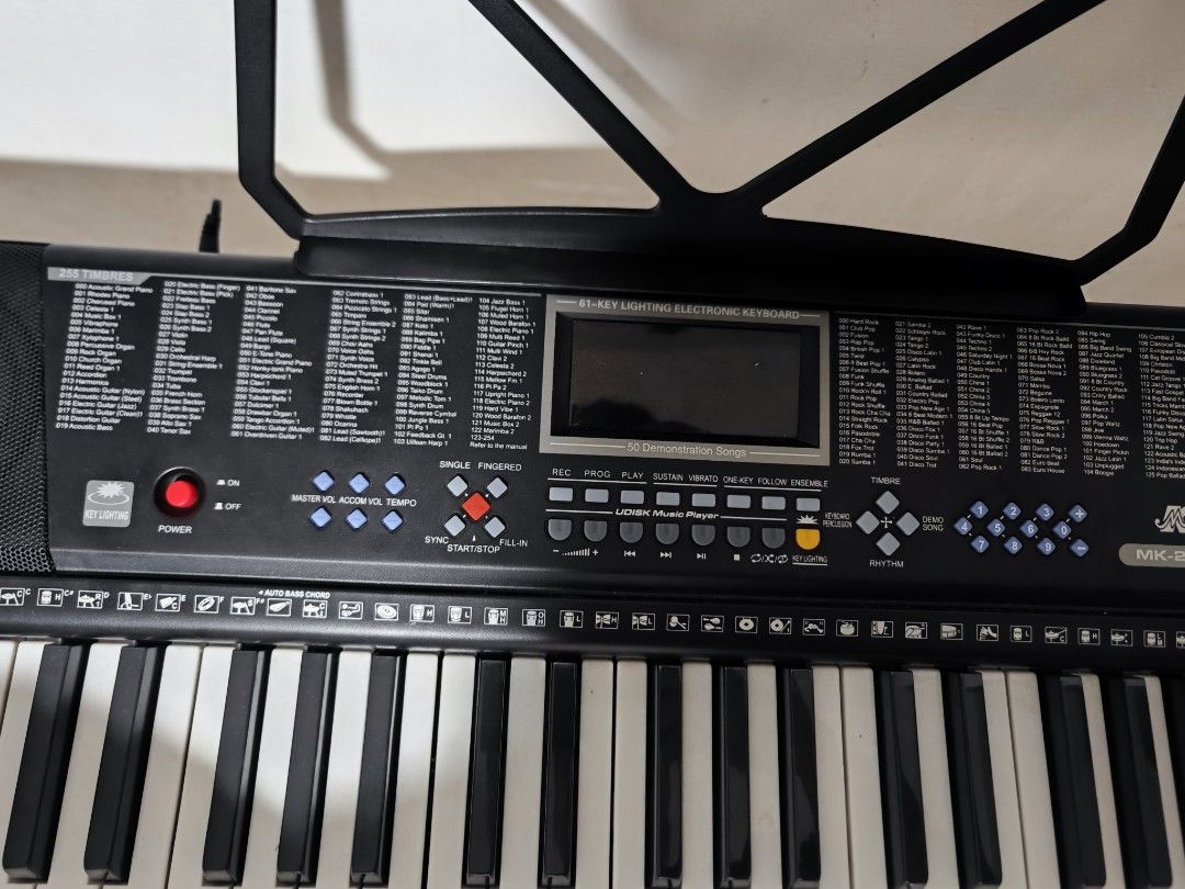61 keys keyboard with stand, Hobbies & Toys, Music & Media, Musical ...