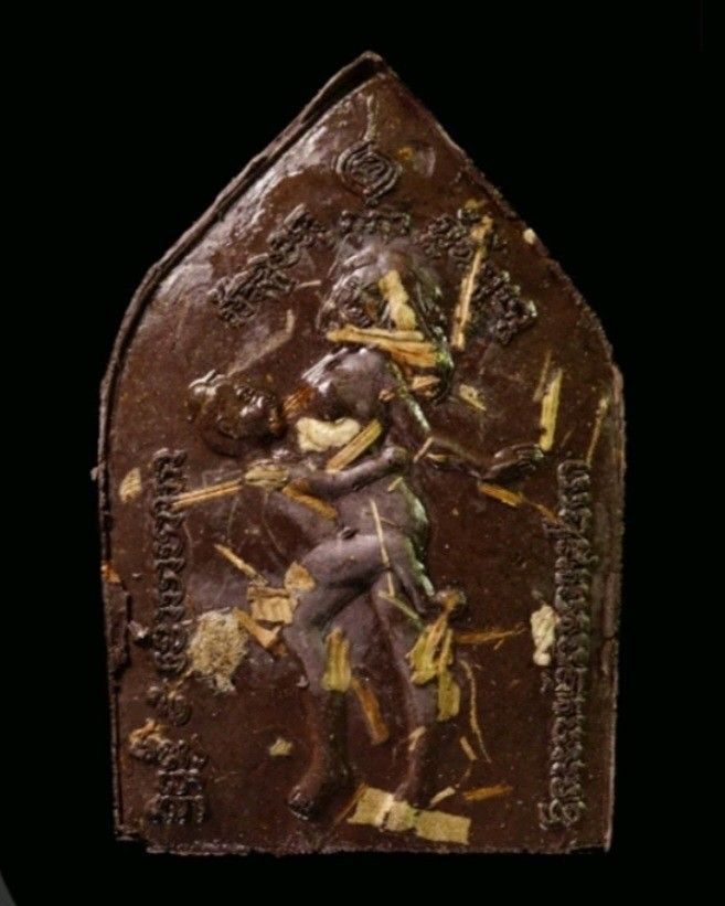 Archan Monak Khun Paen with 4 wife (Normal Material) ~ Thai Amulets ...