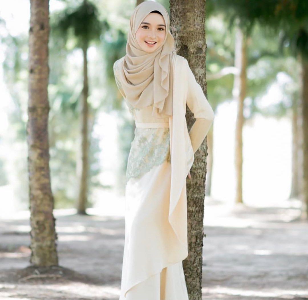 Minimalace Fiona Dress, Women's Fashion, Dresses & Sets, Dresses on Carousell