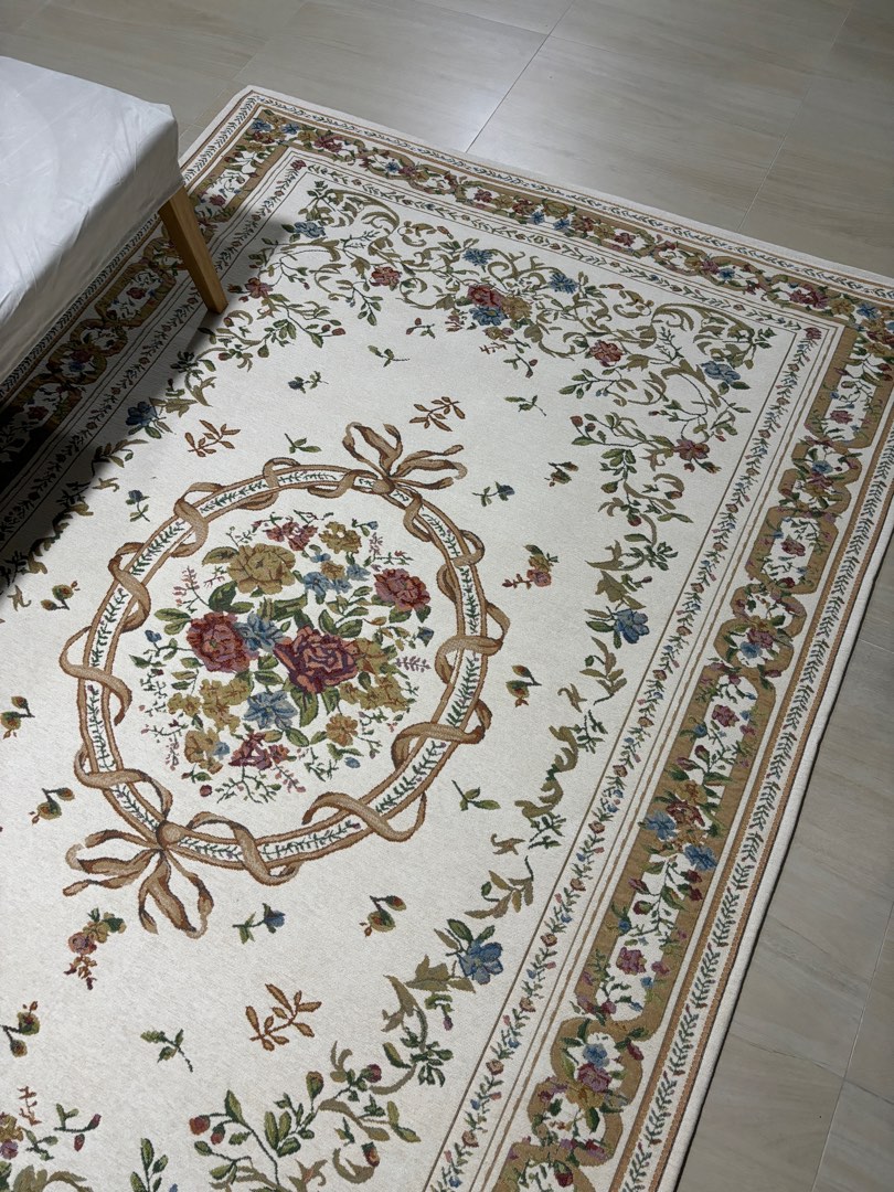 Sealed Brand new English Victorian Carpet, Furniture & Home Living ...