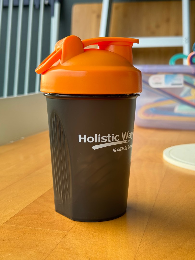 Brand new water bottle shaker 400ml / 13oz, Furniture & Home Living ...