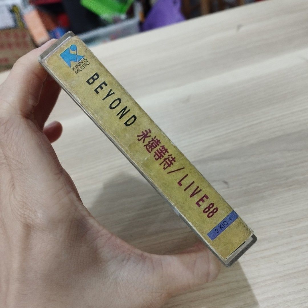 (Cassette) BEYOND 永遠等待/LIVE88, Hobbies & Toys, Music & Media, CDs & DVDs on Carousell