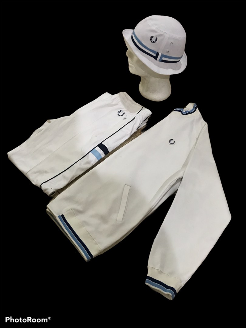 Fred Perry Trainer set kombo, Men's Fashion, Activewear on Carousell