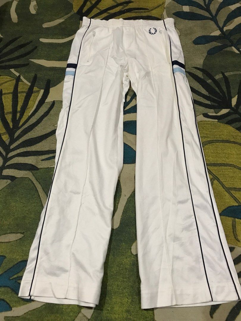 Fred Perry Trainer set kombo, Men's Fashion, Activewear on Carousell