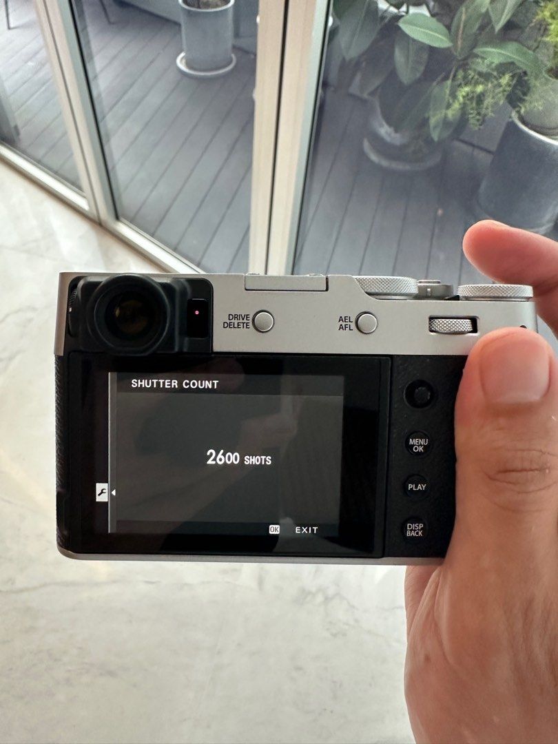 Fujifilm X100V 2600 Shutter Count, Photography, Cameras on Carousell