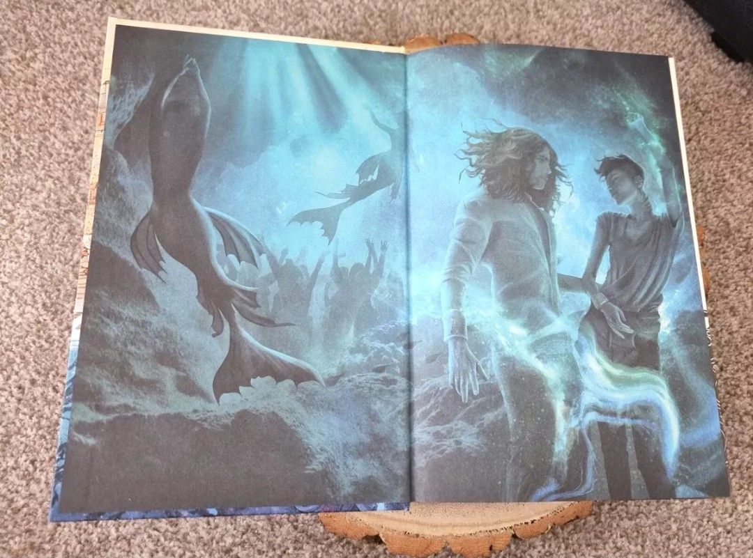 Illumicrate Fathomfolk by Eliza Chan March 2024 Exclusive Edition ...