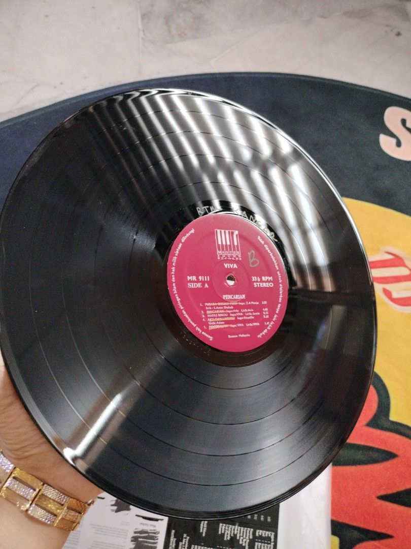 Kumpulan VIVA Piring Hitam, Hobbies & Toys, Music & Media, Vinyls on ...