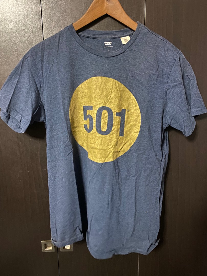 levis 501 tee, Men's Fashion, Tops & Sets, Tshirts & Polo Shirts on ...