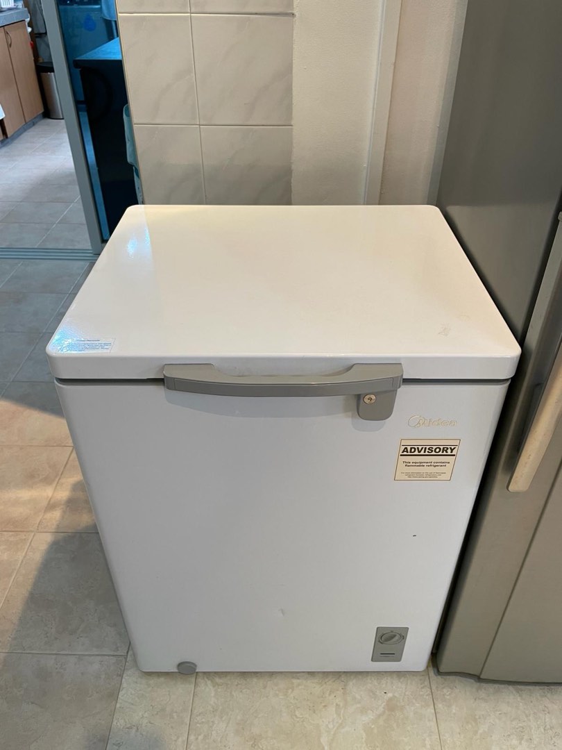 MIDEA CHEST FREEZER (GROSS 142L) MDRC207FZG01-SG, TV & Home Appliances ...