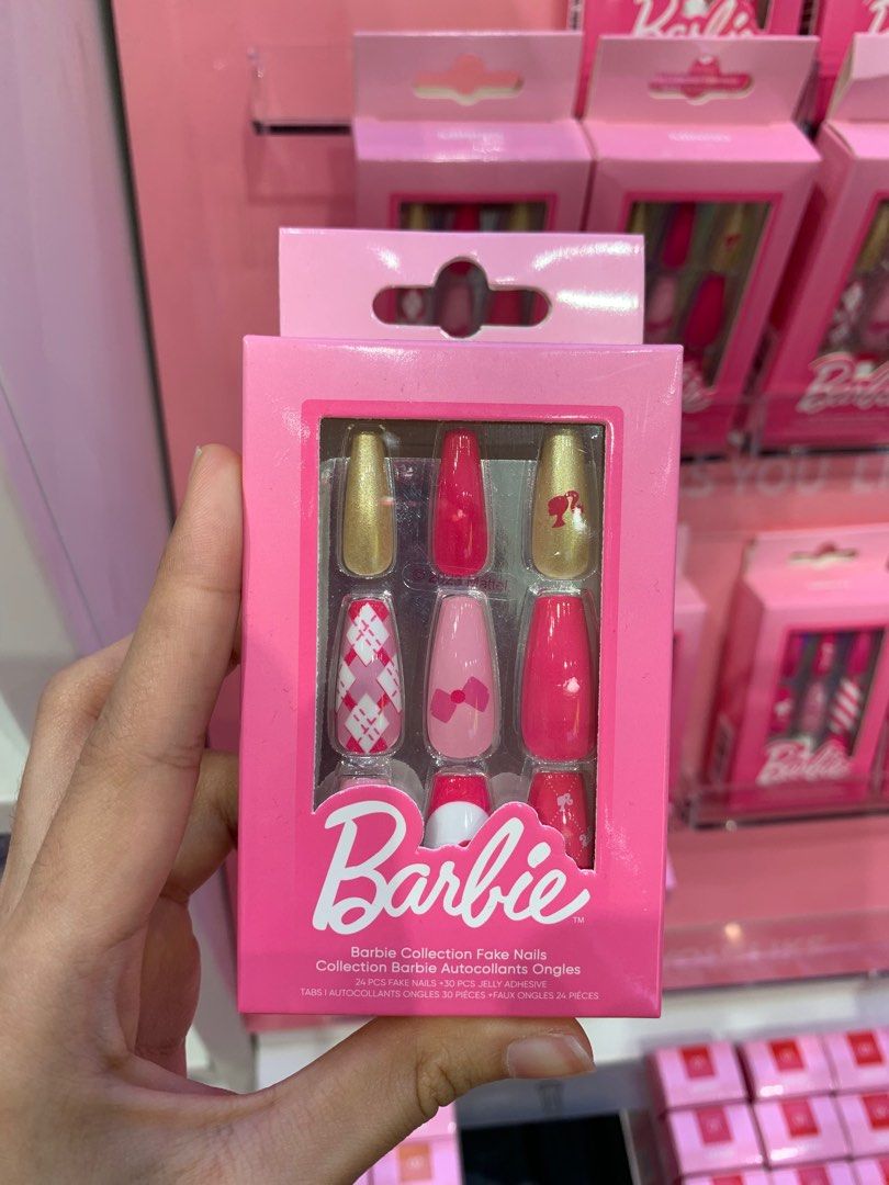Miniso Barbie Pink Fake Nails, Beauty & Personal Care, Hands & Nails on ...