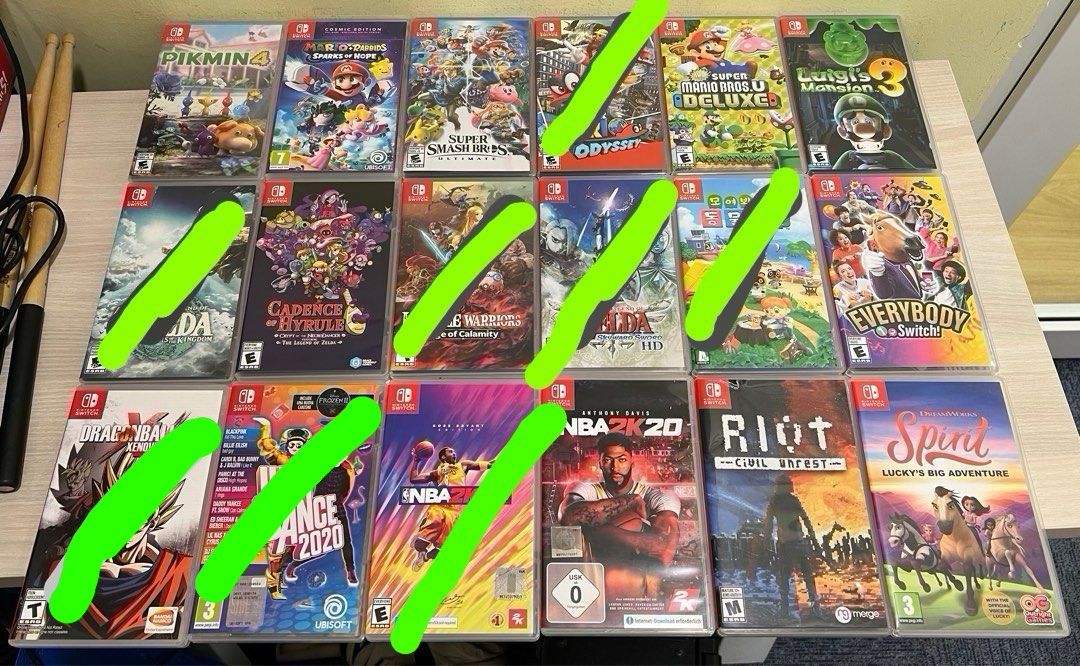 Nintendo switch games Mario Odyssey, Mario Deluxe, Super Smash Bros ...
