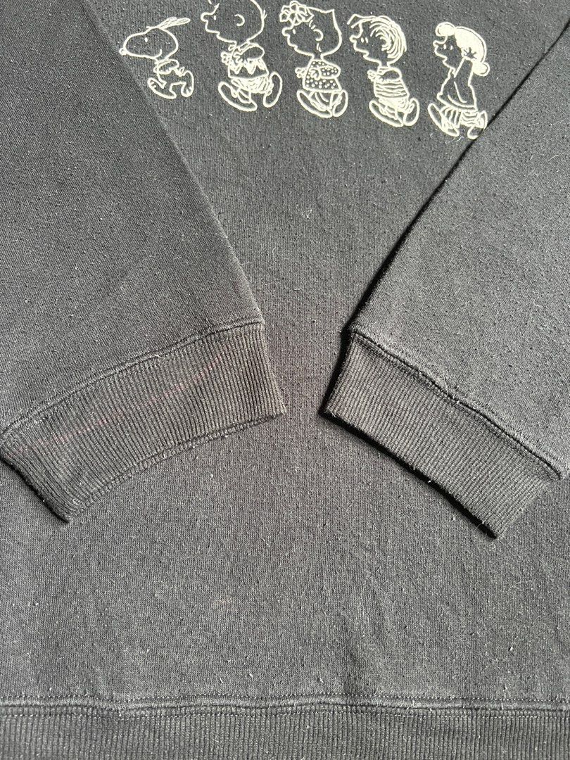 Peanuts, Women's Fashion, Activewear on Carousell