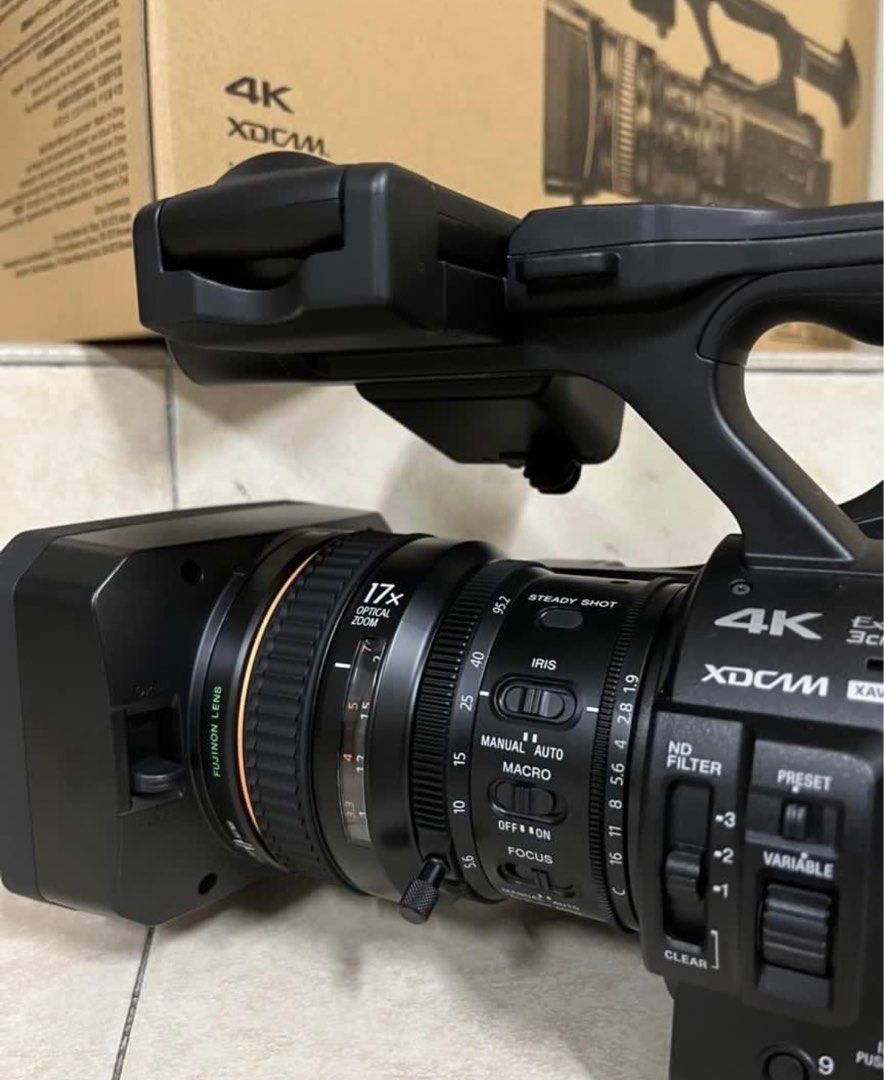 Sony PXW-Z280 4K 3-CMOS 1/2”, Photography, Video Cameras on Carousell