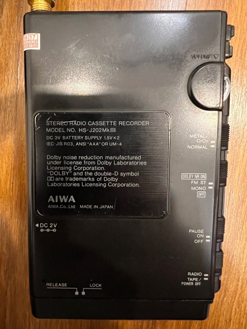 VINTAGE AIWA WALKMAN, Audio, Portable Music Players on Carousell
