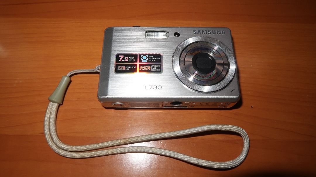 金屬銀 SAMSUNG L730 相機 CCD相機 數位相機 懷舊 早期 老相機 小紅書, 相機攝影, 相機在旋轉拍賣
