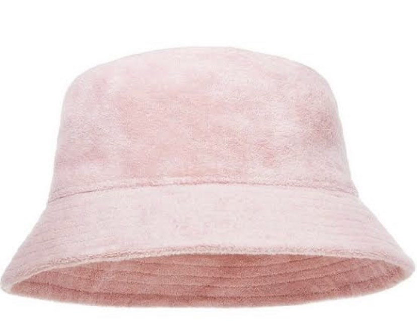 Ariana Grande bucket hat, Babies & Kids, Babies & Kids Fashion on Carousell